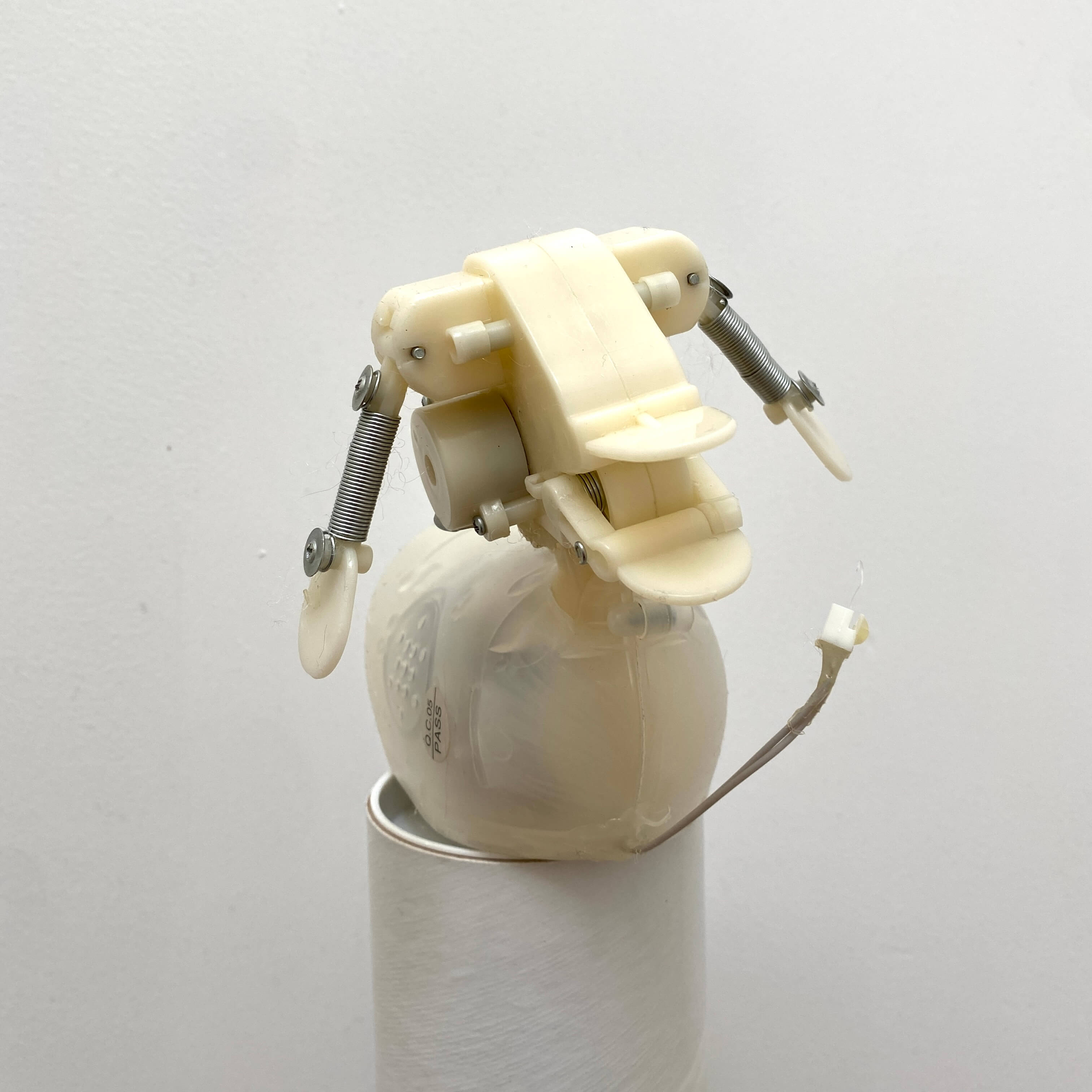 In Vestimentis Ursum - the robots hiding inside stuffed animals